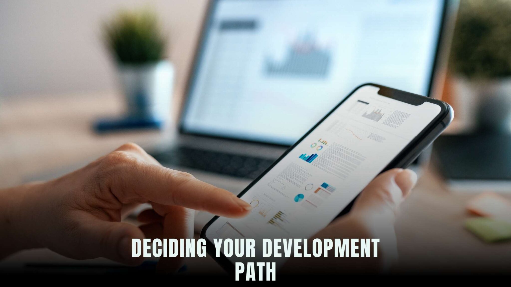 Web vs. Mobile: Choosing the Right App Platform - Subscribed.FYI
